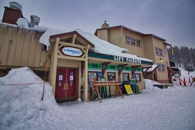 The Ultimate Guide to All 16 Montana Ski Resorts | Montana Discovered